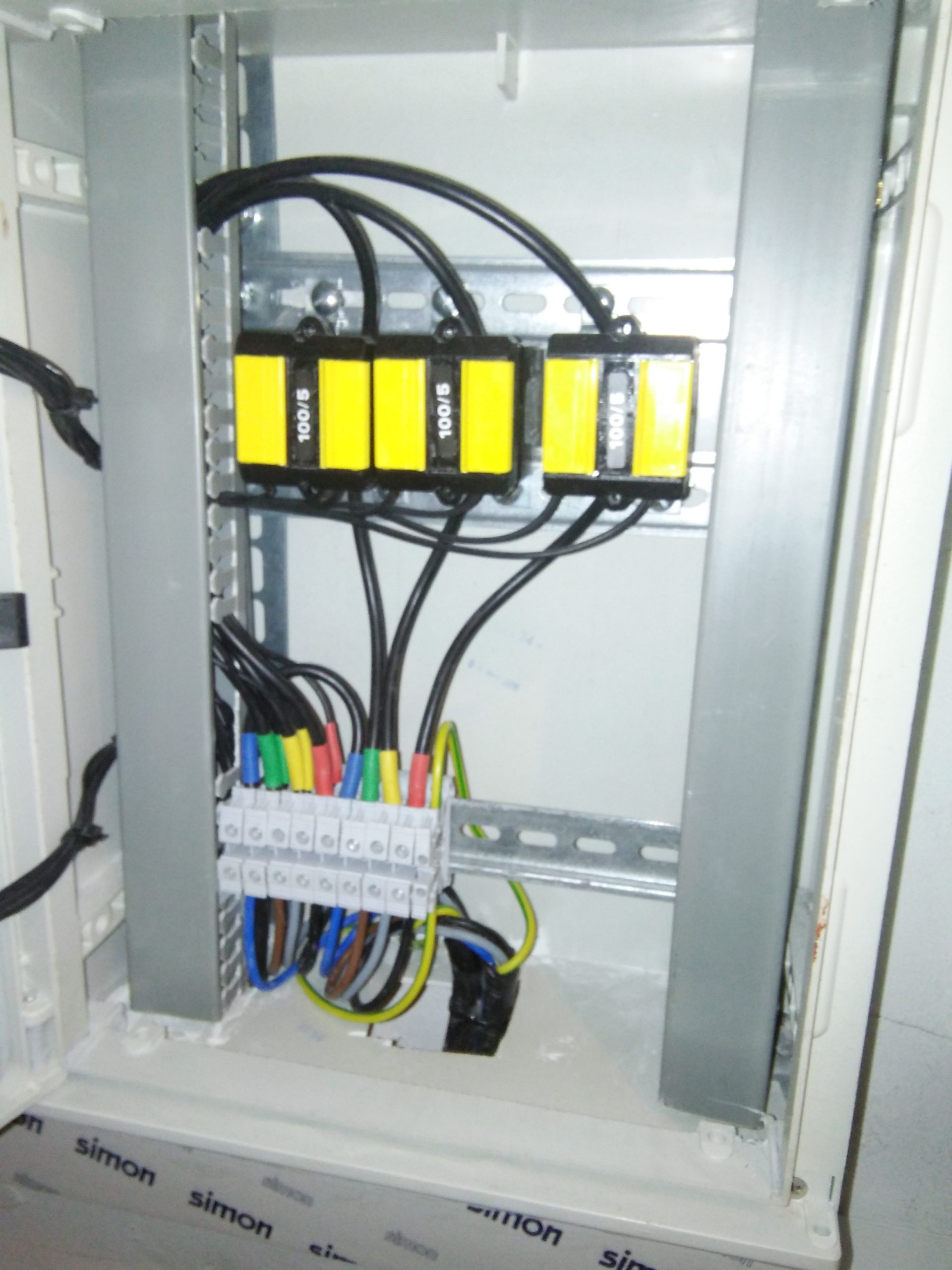 Je suis électricien qualifié basé à Casablanca - allopro